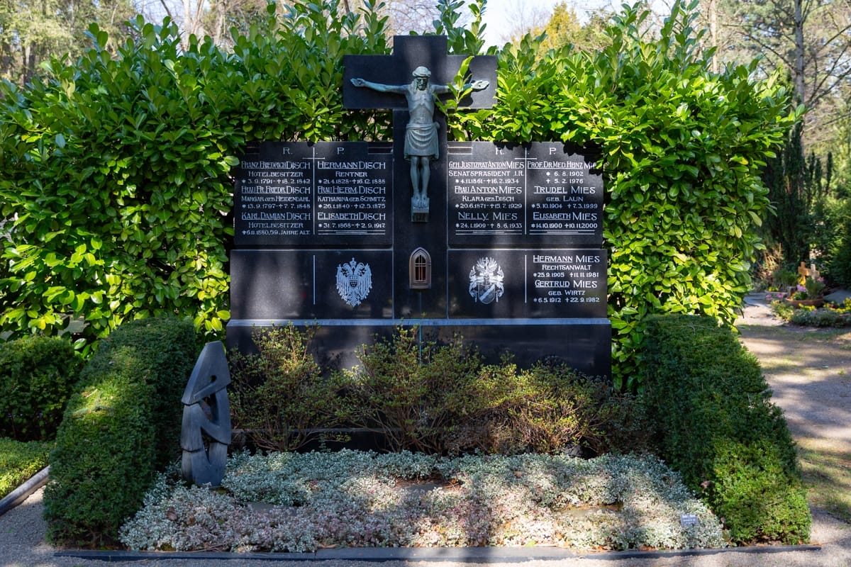 Karl Damian Disch (1821 – 1880) | Melaten Friedhof